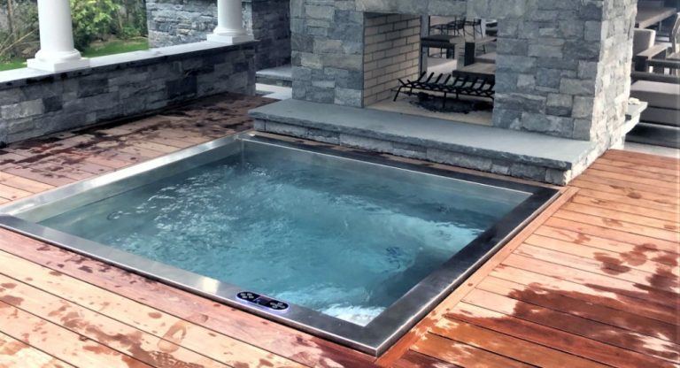 Custom Luxury Spas | Designer Stainless Steel & Copper Spas